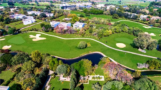 14 Farmhouse for Corporate Events in Gurgaon - Eva Farms Gurgaon